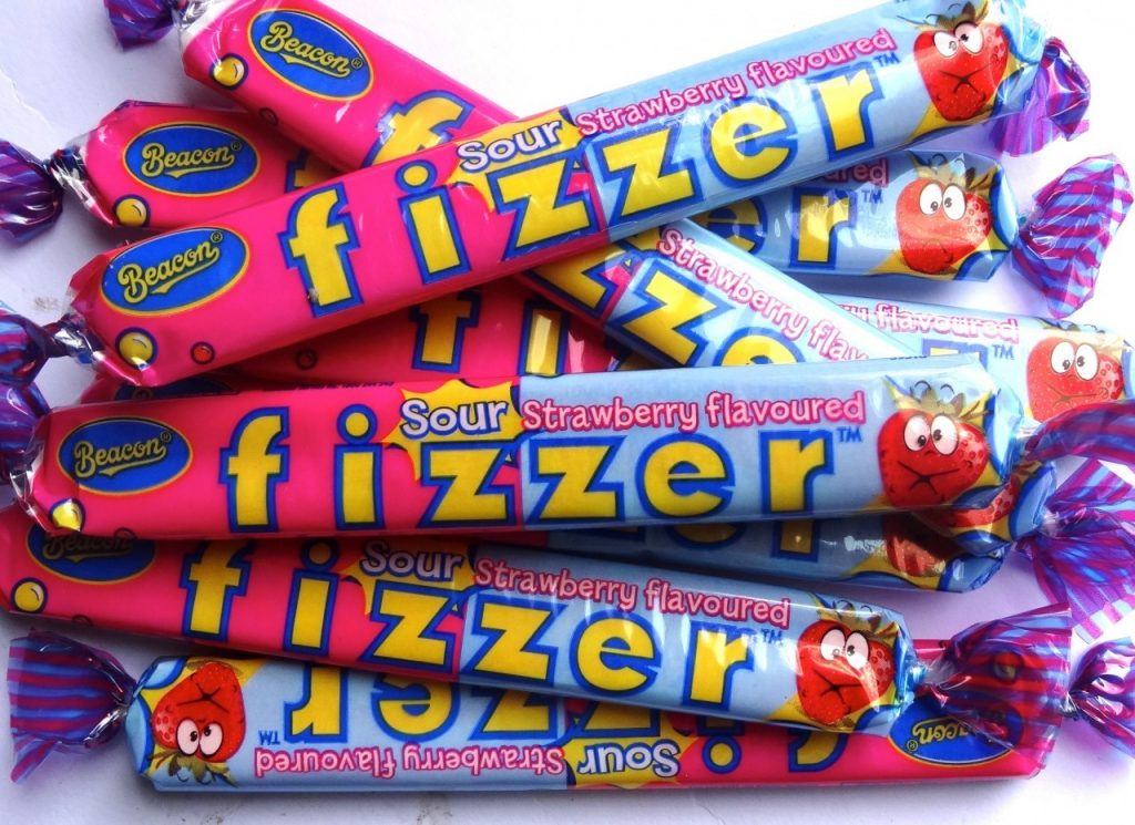 Buy Fizzers Sour Strawberry 36 Pack Online | Lolly Warehouse